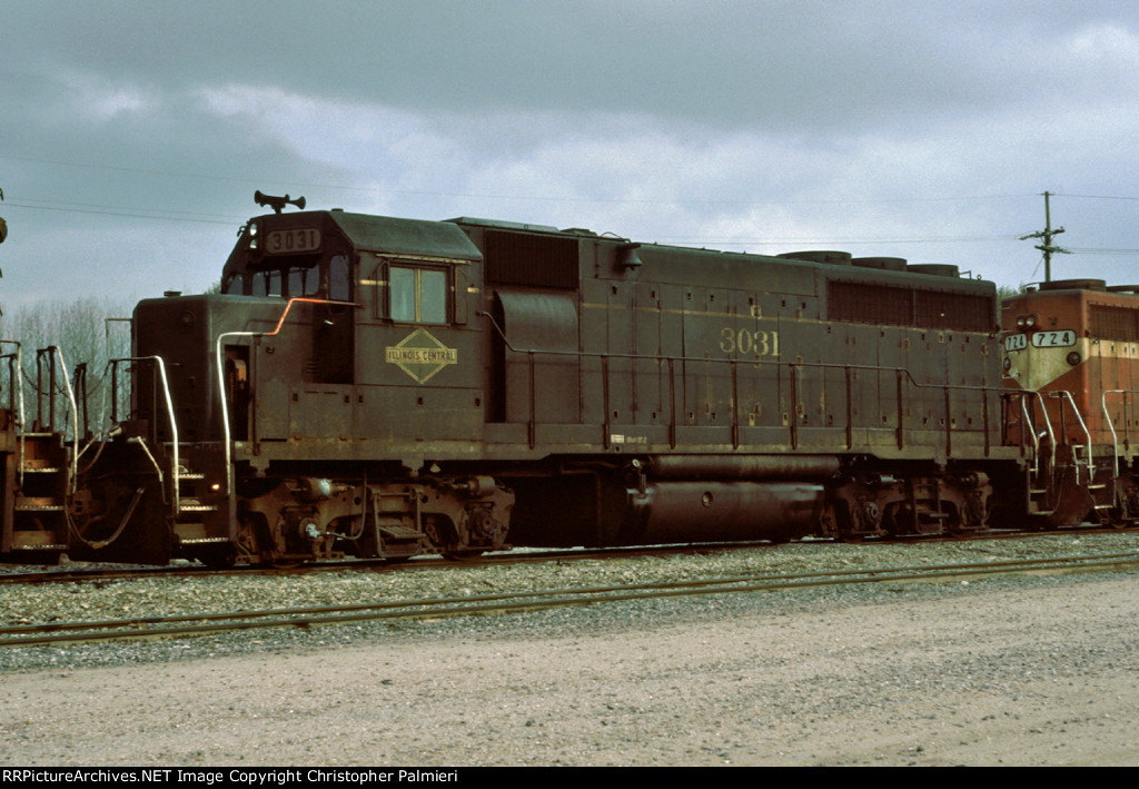 IC 3031 at Mays Yard